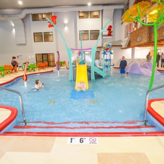 Rapid River Lodge & Water Park